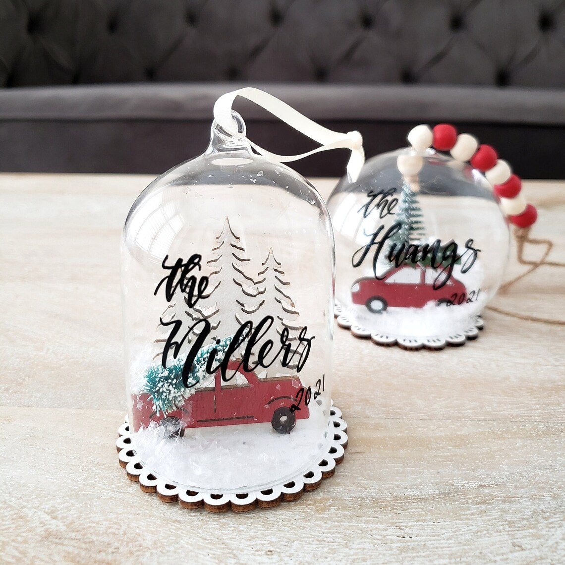 Vintage Red Truck Christmas Decor - Bonbons Connexion